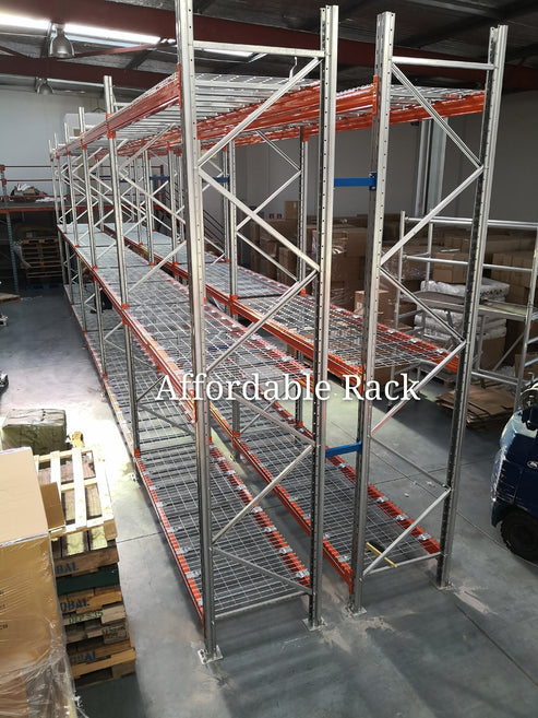1370mm(W)x920(D) Wire Mesh Shelving for Pallet Racking – Affordable Rack